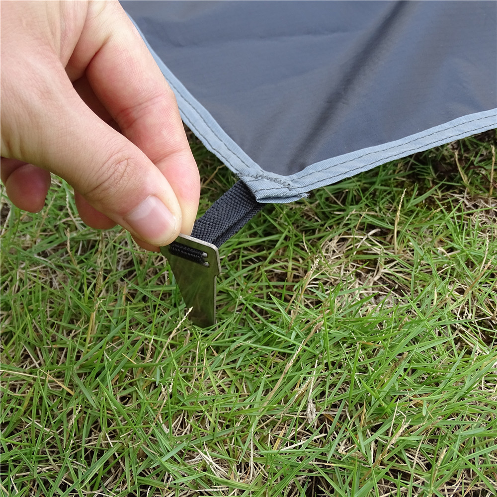 Pocket Picnic Mat with Windproof Stakes - Hide Walker